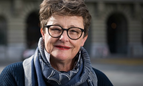 Die Frau, die den Banken die Lichter löscht