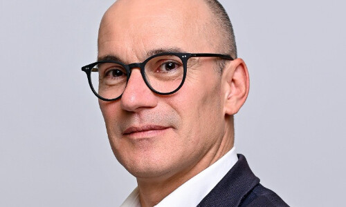 VT Wealth Management Hires South Africa Expert